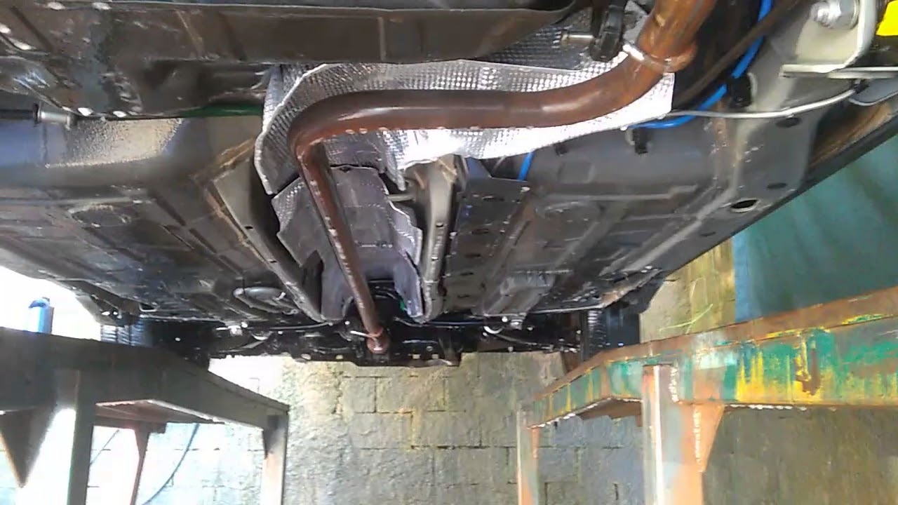 Limpeza completa de chassi veicular - YouTube