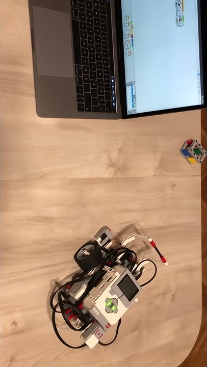 Lego Mindstorms EV3 Ultrasonic Sensor Usage - YouTube