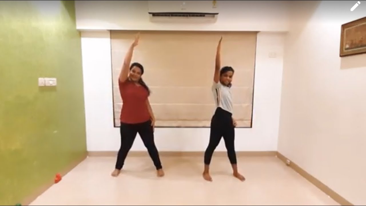 Dance steps/ Just Dance - Lady Gaga /Performed by Astha & Tvisha - YouTube