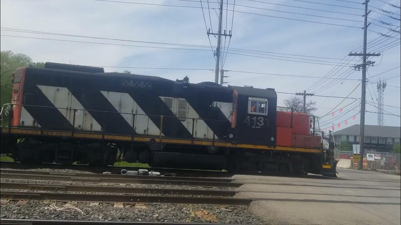 CN L554 EMD GP38-2W 4798 & GP9RM 4131 returns back to Oakville CN Yard - YouTube