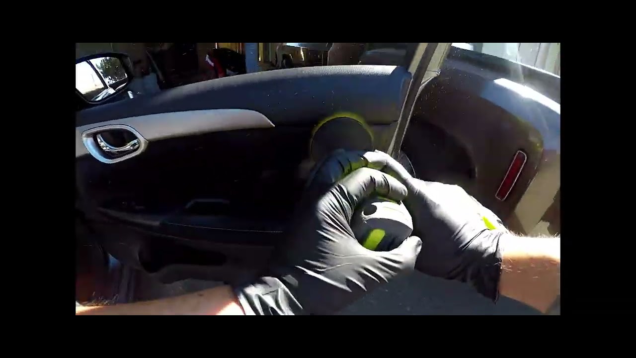 INTERIOR DETAIL NISSAN SENTRA 2015 - YouTube