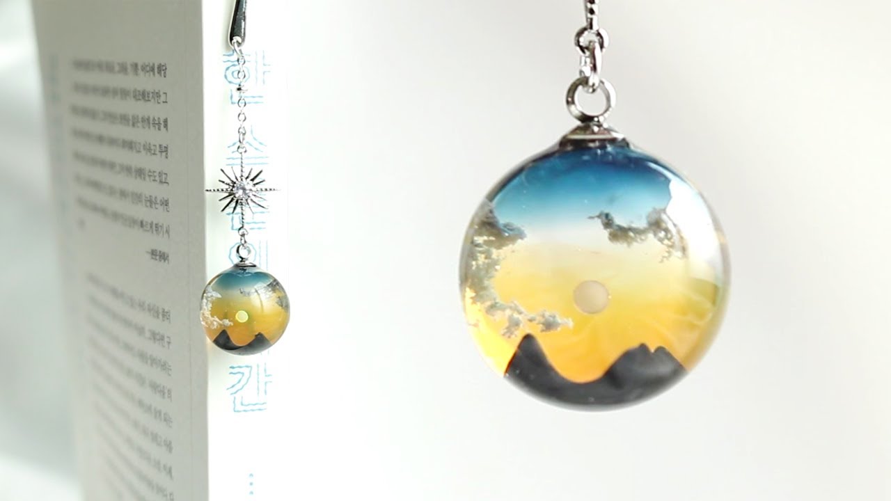 Making Resin Sunrise | Resin art - YouTube