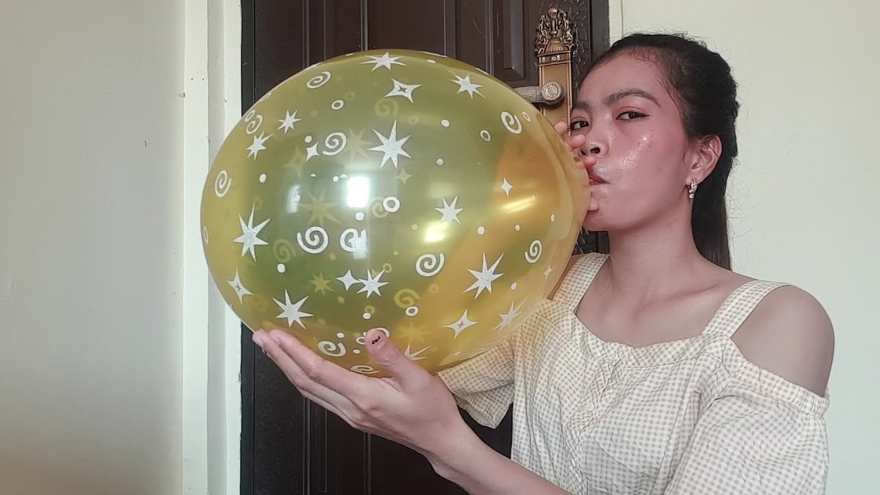 Blowing Balloon bursting - YouTube