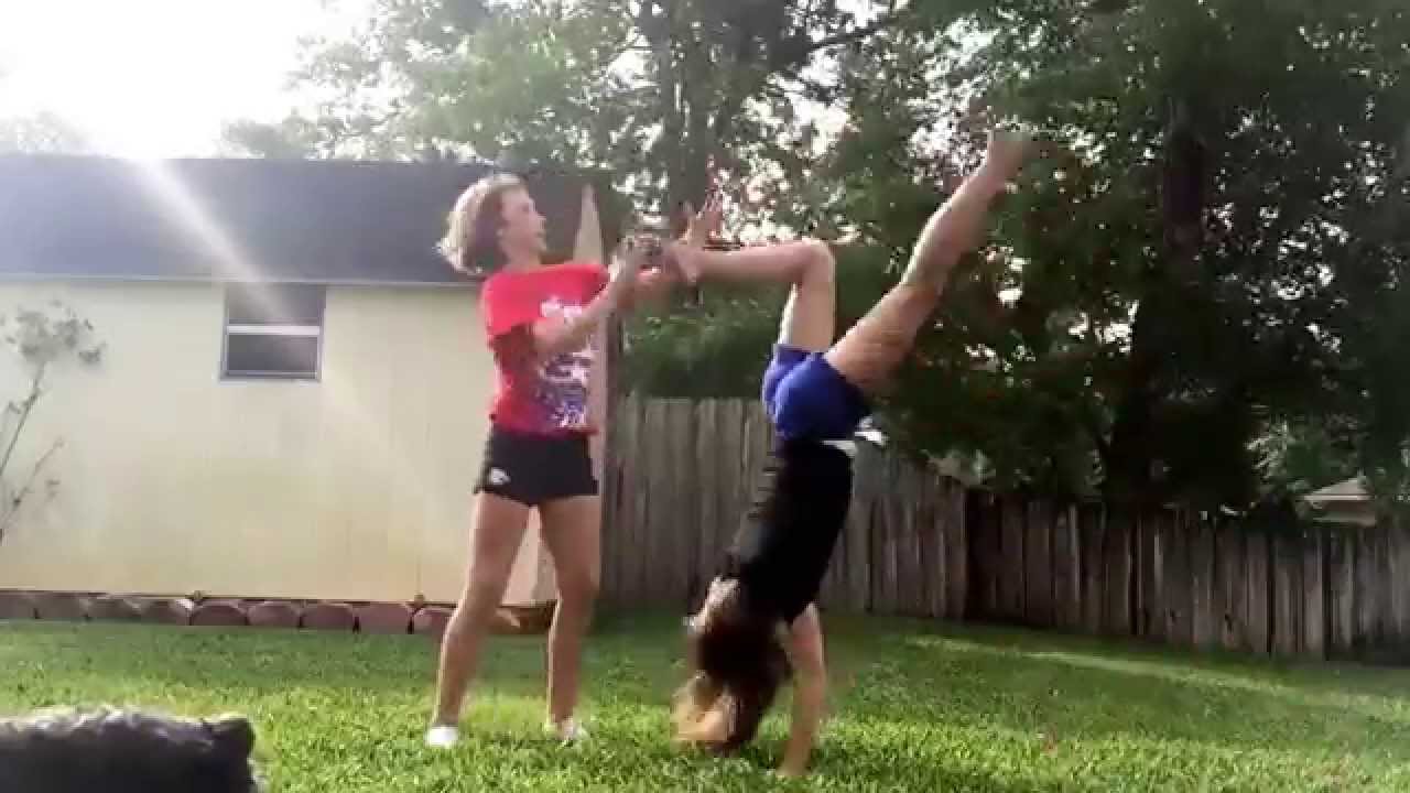 YOGA CHALLENGE // - YouTube