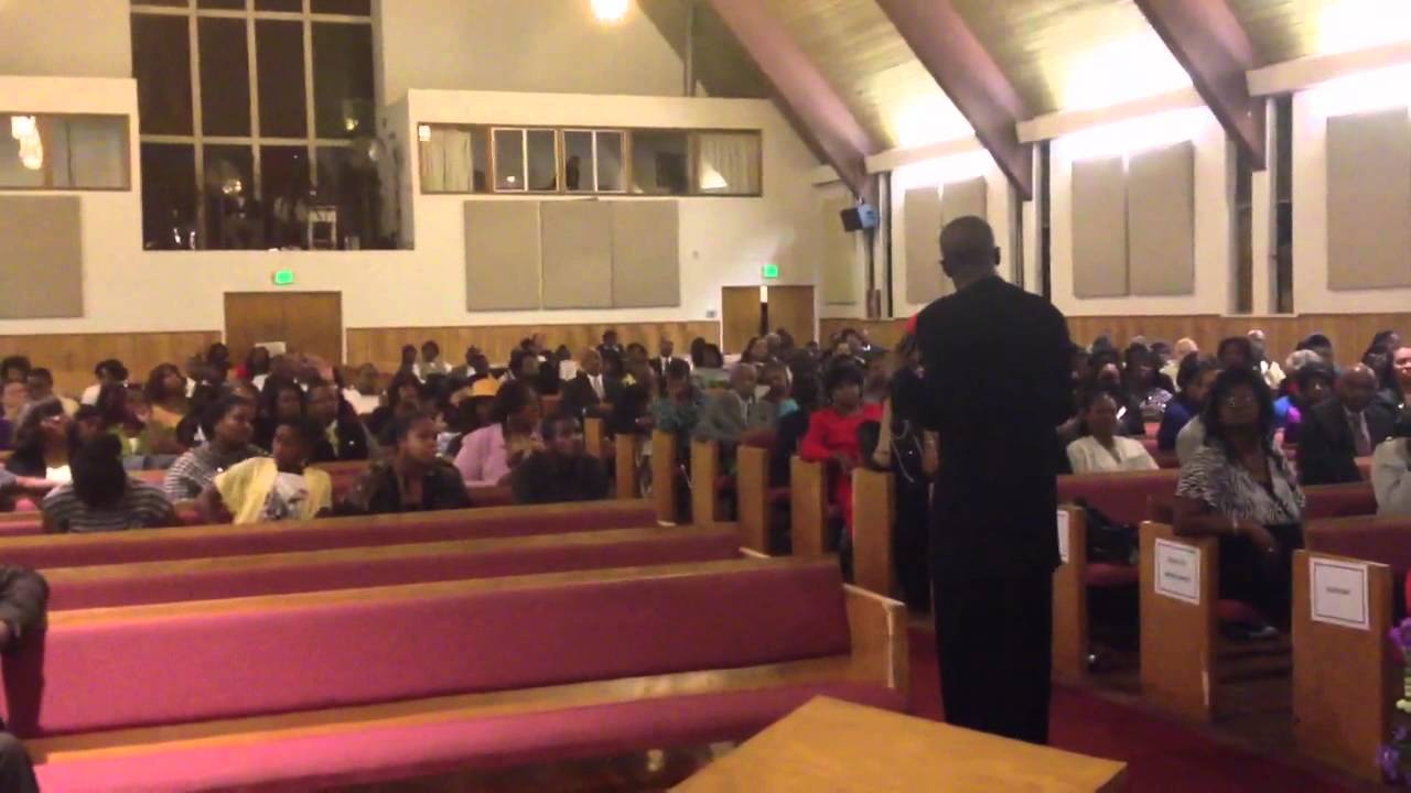 Bishop Noel Jones~Preaching-It's time to grow up! - YouTube