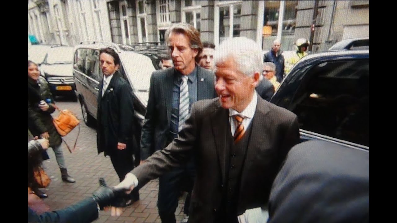 BILL CLINTON IN AMSTERDAM - YouTube