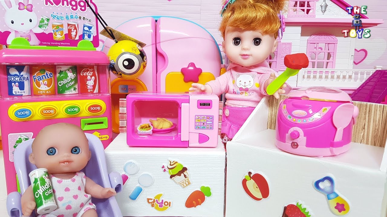 baby doll bbobbo going to market use vending machine and cook for baby ...
