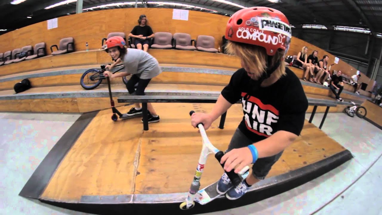 How to Smith Grind Scooter (with Jack Dye) - YouTube