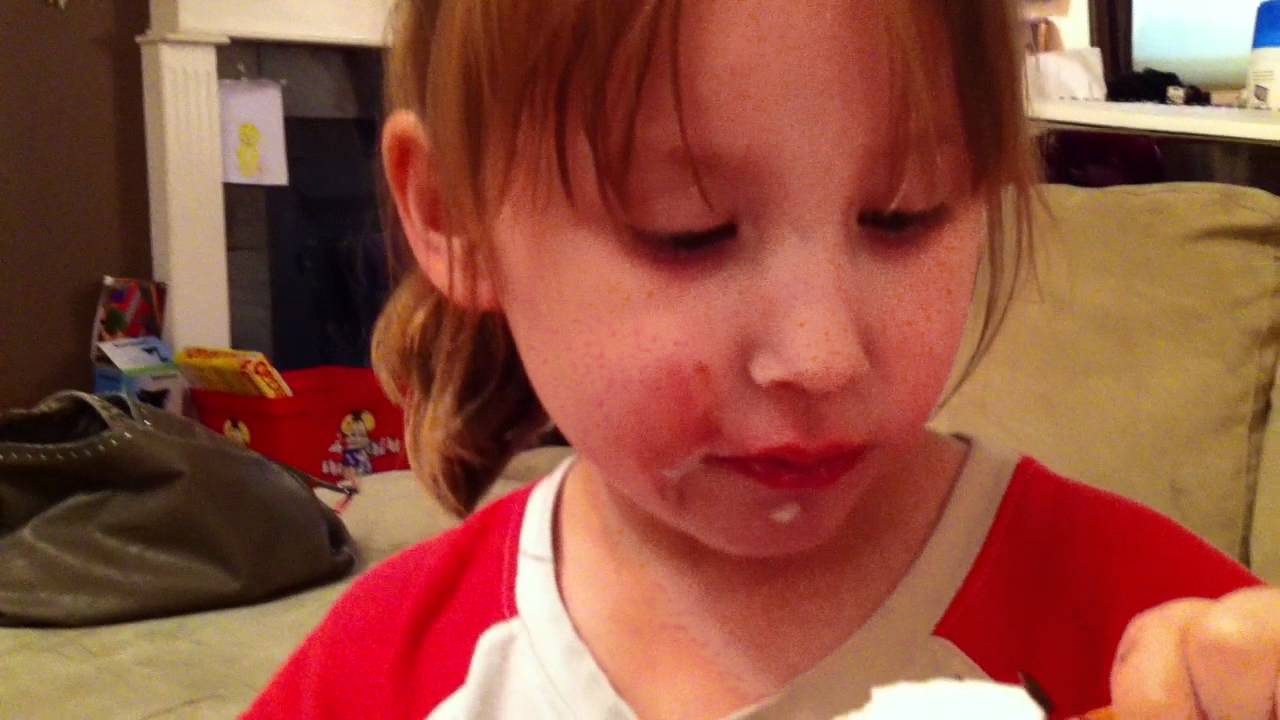 How To Properly Eat Ice Cream - YouTube