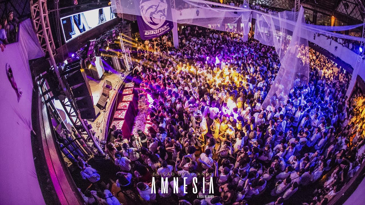 AFTERMOVIE OFICIAL AMNÉSIA (AAAMEC - Festa do Branco) - YouTube