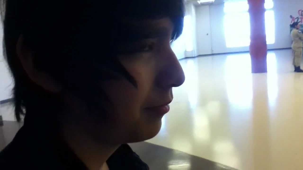 Bullying emo kid (FAKE) - YouTube