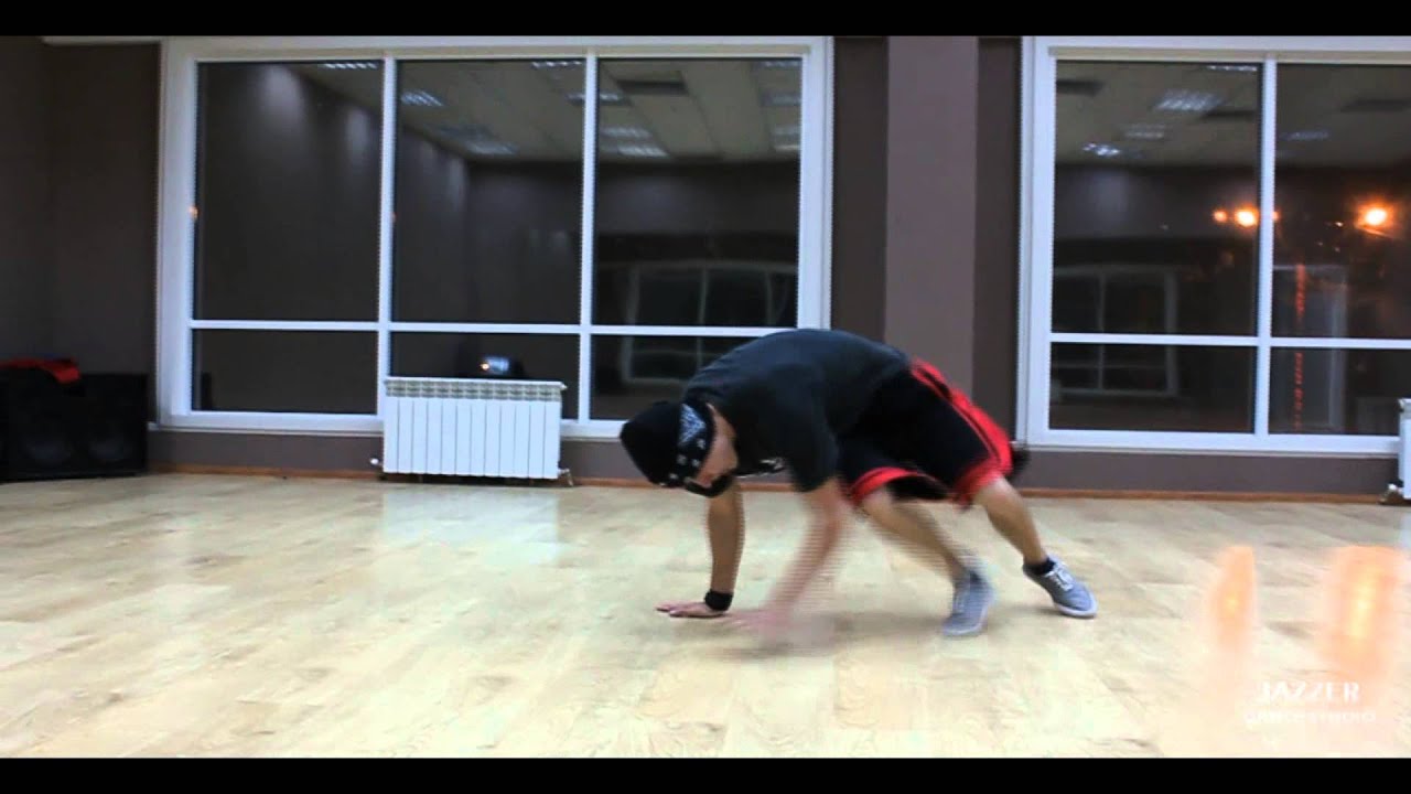 Def Cut - Street Level breaking freestyle by D-Man - Jazzer - YouTube