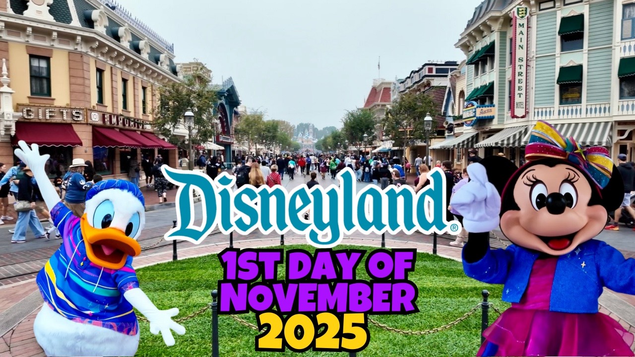Disneyland November 1st Walkthrough 2025 | New Christmas Decorations ...
