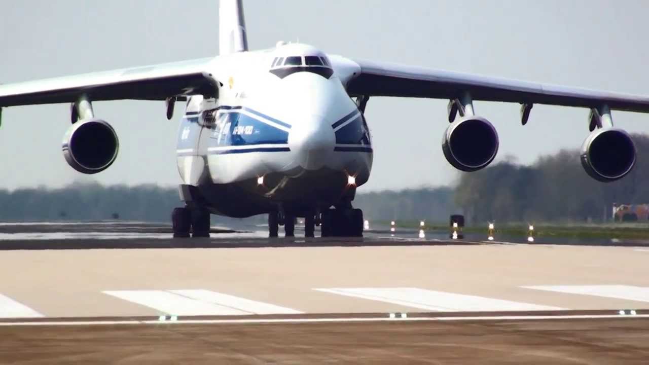 Antonov 124 landing and Takeoff - YouTube