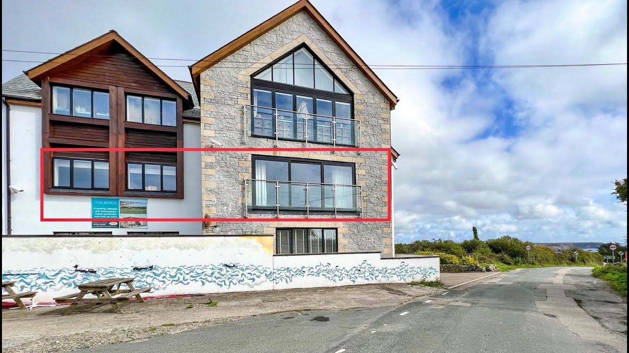 Video Tour - 5 The Beach, Kuggar - YouTube