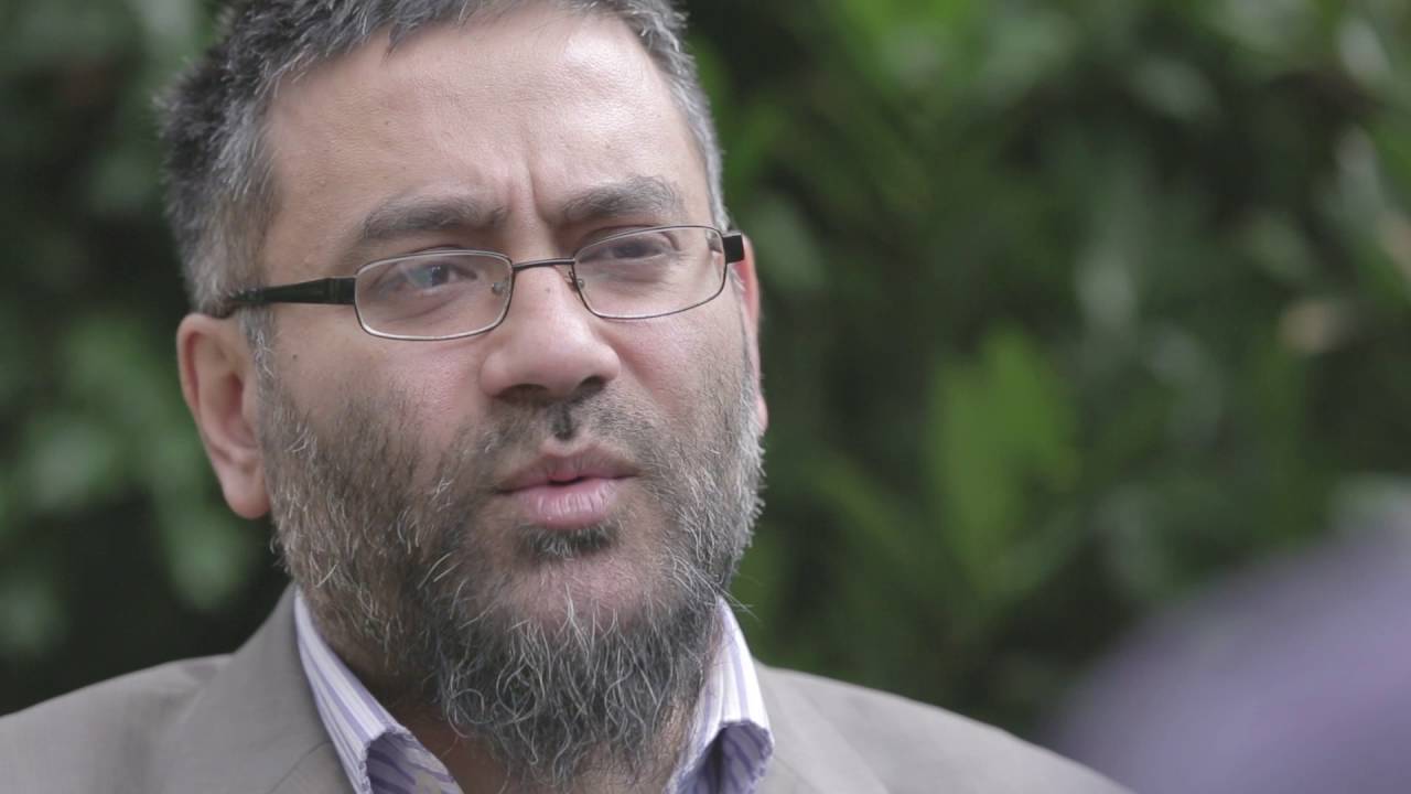 Usama Hasan - My Story #MyIslam - YouTube