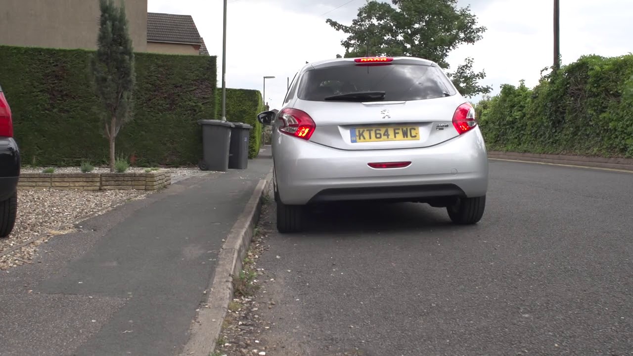 How to do a Turn in Road - YouTube