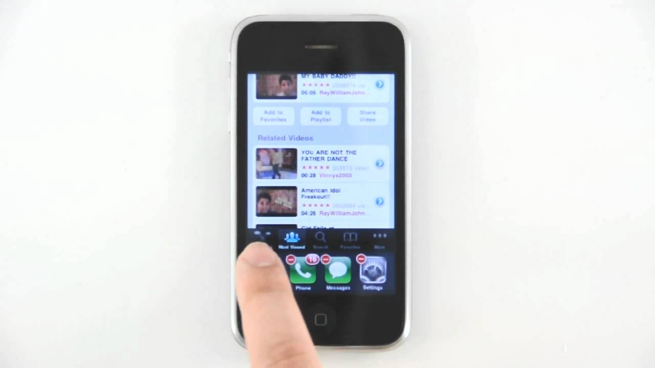 How To Use Multitasking on Your iPhone and iPod Touch in iOS 4.0 - YouTube
