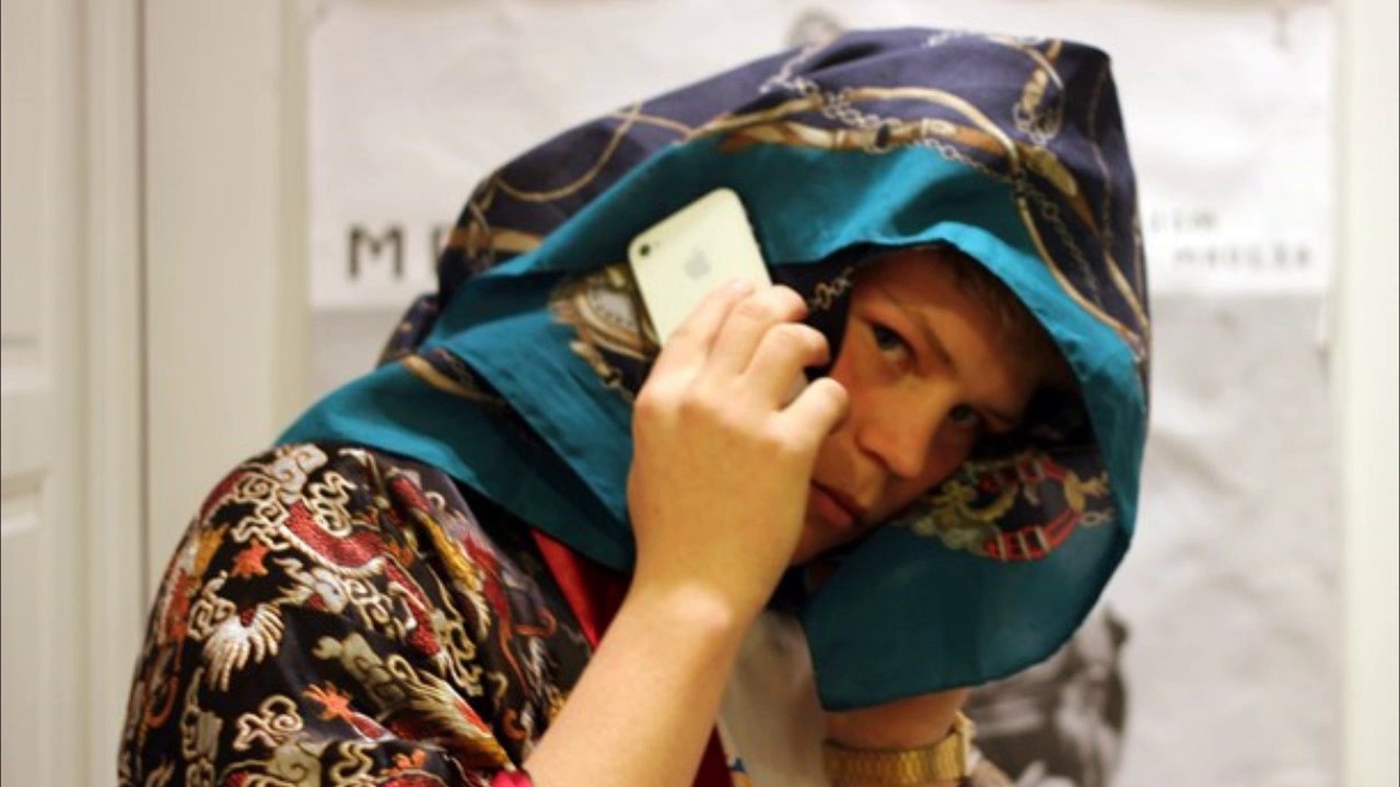 Yung Lean Rare Pics + Rare Songs In The Background - YouTube