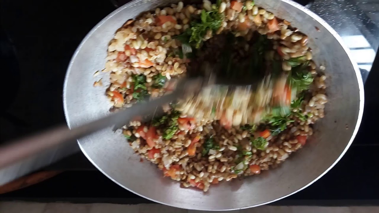 Ghati style matkichi usal (bhaji) in Marathi - YouTube