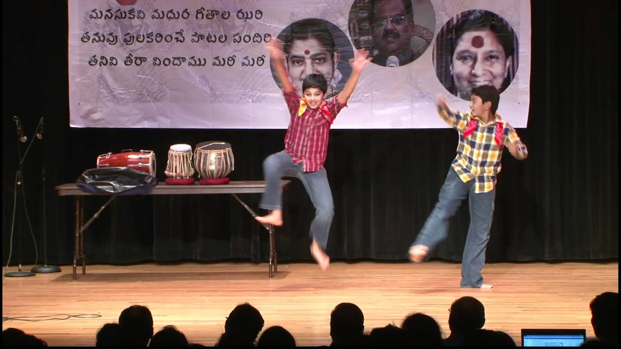 Sapatu Etu Ledu -- Akali Rajyam - YouTube