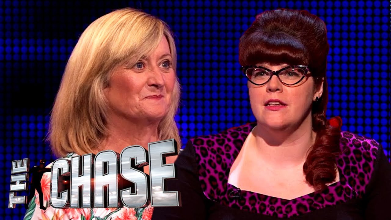 The Chase | Jane Breezes Through Her Head-To-Head With £5,000! - YouTube