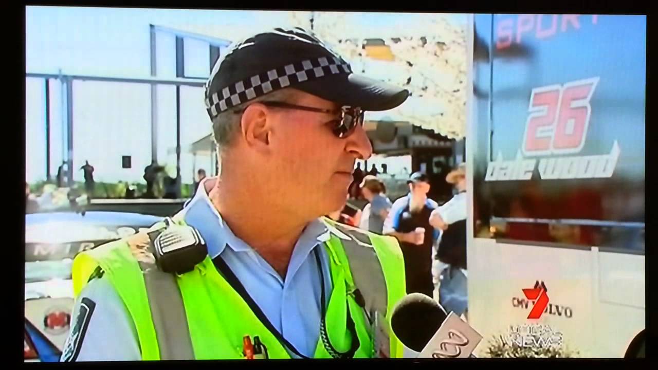 Morgan Haber Mackay street promotion - YouTube