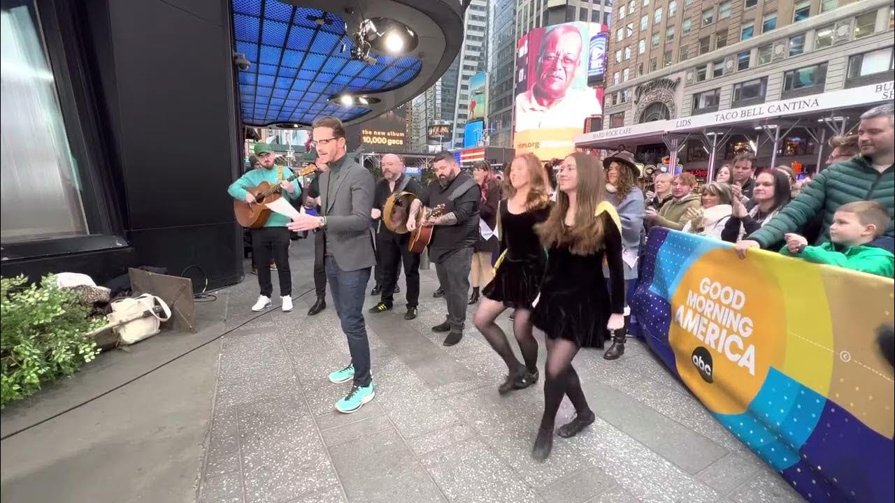 Nyc Times Square St Patrick Day Parade Preparation Warm Up ☘️ New