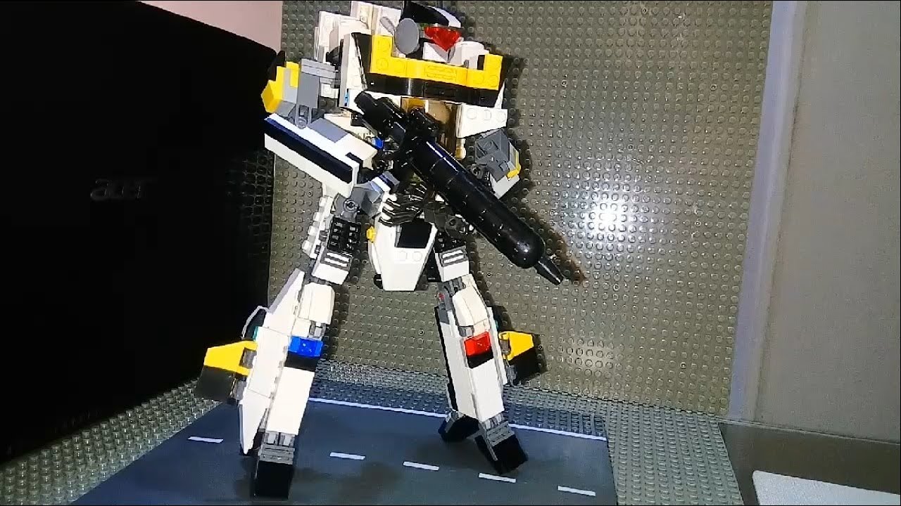 LEGO MACROSS ROBOTECH VF-1 VALKYRIE REVIEW - YouTube