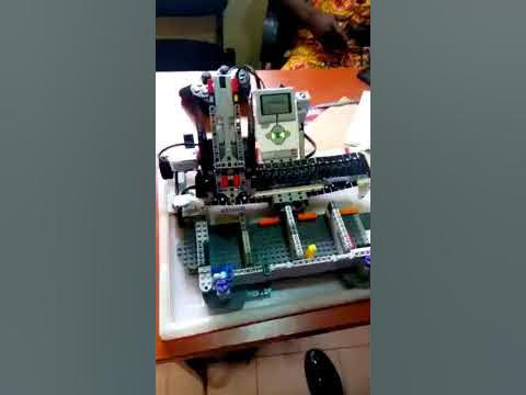 Colour Sorter Robot by a Nigerian Student - YouTube