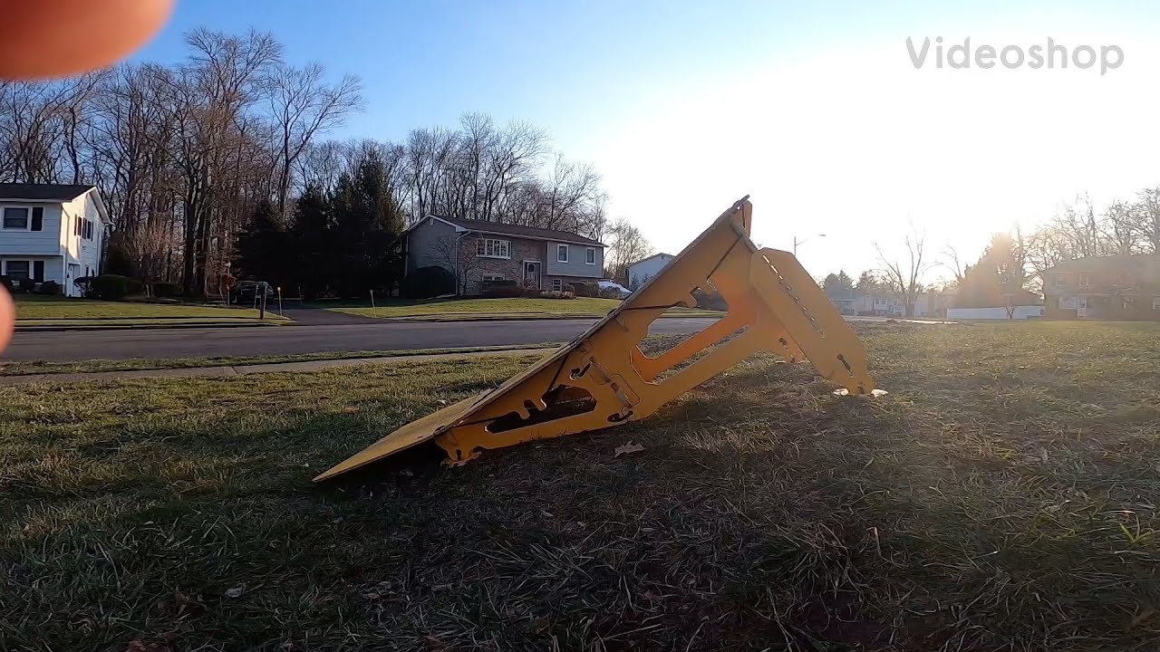 MTB hopper bike jump - YouTube