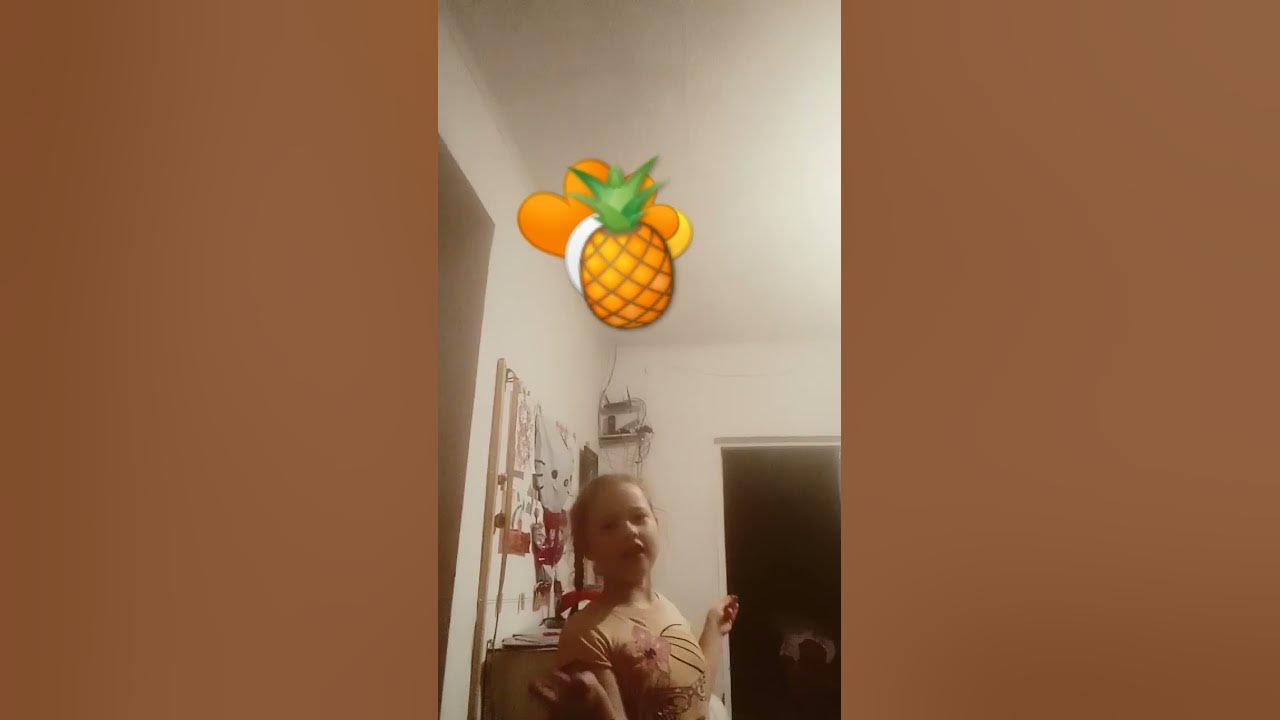 сперла у квинки ананас чупик в жопу квин засунула ЖДУ ХЕЙТА ОТ