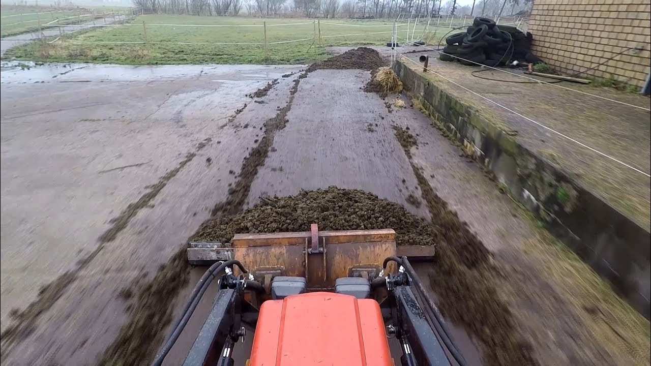 Using a Rubbermat to build a Paddock / Manure Scraper - YouTube