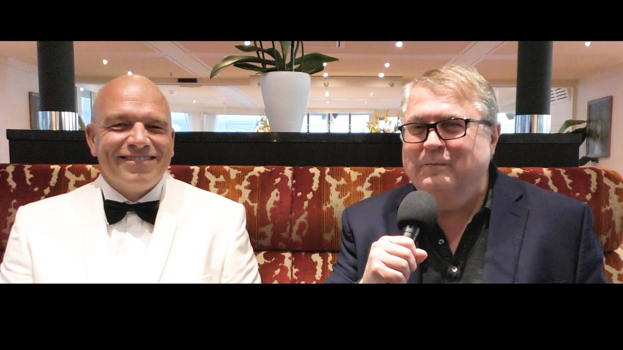 Insider Video: A Captain's Tour of AmaWaterways' New AmaSiena - YouTube