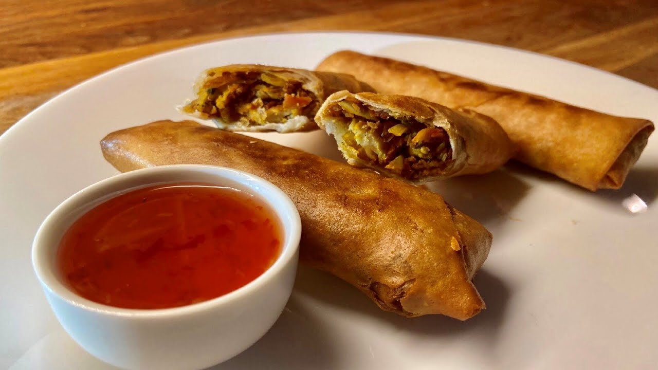 Chicken Spring Rolls l Cooking at home l Pakistani cuisine l - YouTube