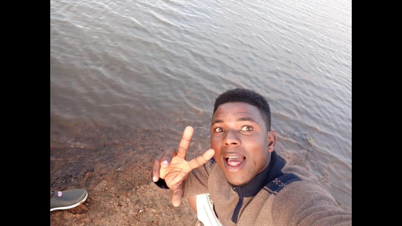 WOOOOW...CONGRATULATIONS TO ME GUYS MY FIRST VIDEO ON YOU TUBE.JUST ...