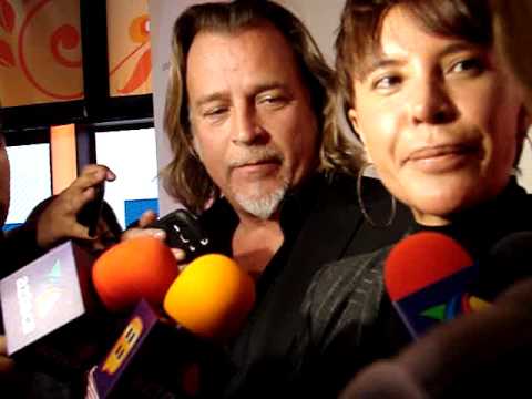 LA MUJER ES QUIEN PUEDE DAR UN CAMBIO FUNDAMENTAL: ELISA SALINAS - YouTube