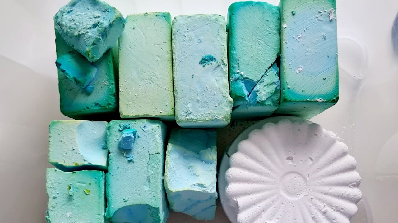 Blue Dyed Fluffy Soft Gym Chalk & Reformed Gym Chalk ~Anxiety & Stress ...