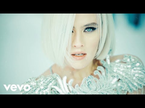 Ashlee.k - Alone With You