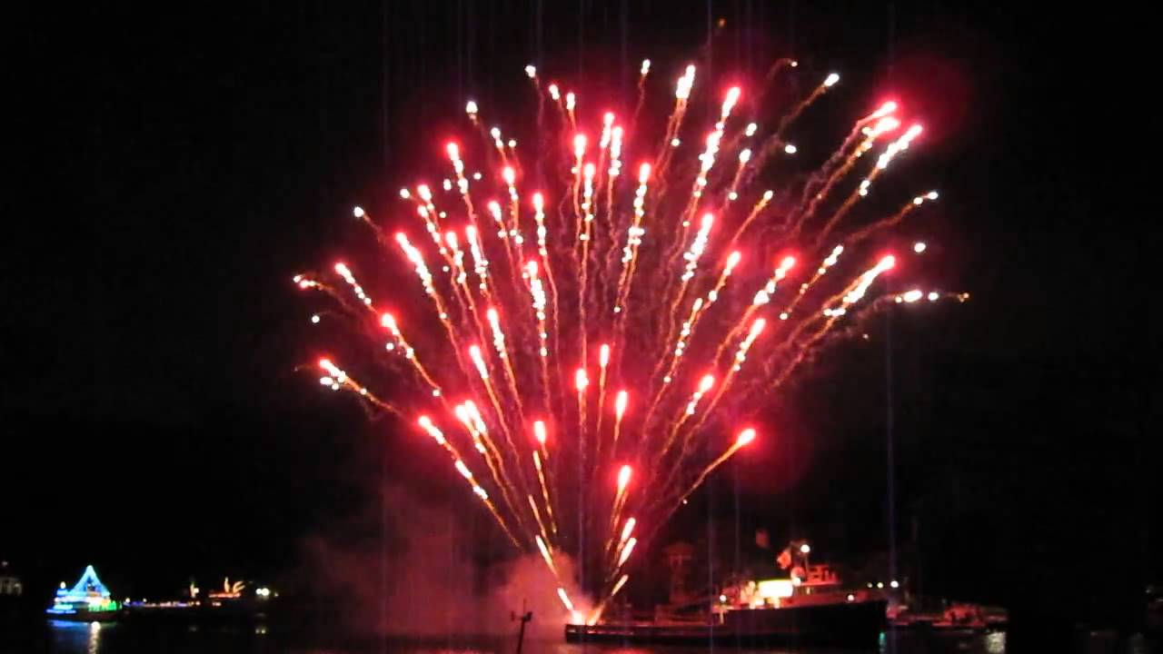 Holiday 2012 Boat Parade in Jupiter, Florida - YouTube