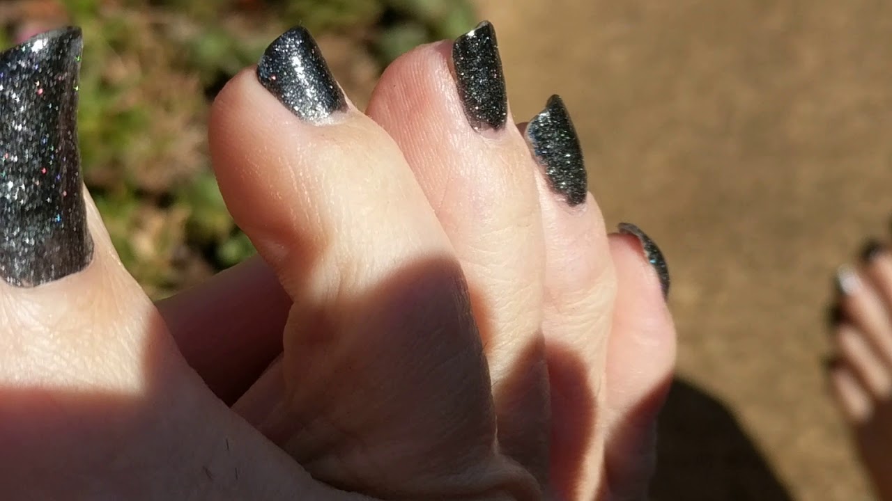 Long Male Toenails In Sunlight Youtube