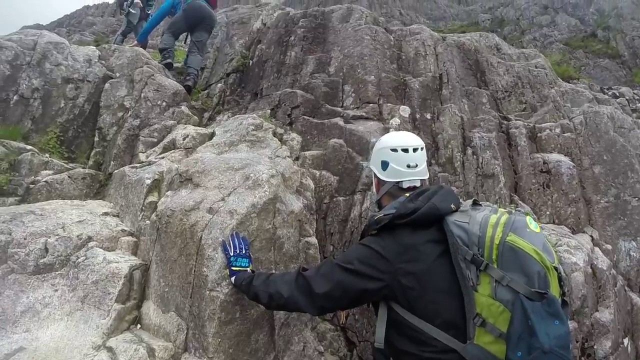 Buachaille Etive Mor, Curved Ridge - YouTube