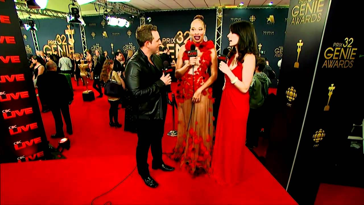 CBC Live: Johnny Reid On The Genies Red Carpet | CBC - YouTube