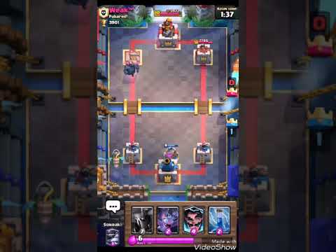 CLASH ROYALE OYNUYORUM//BU HERİFLER BİZİ S.KER