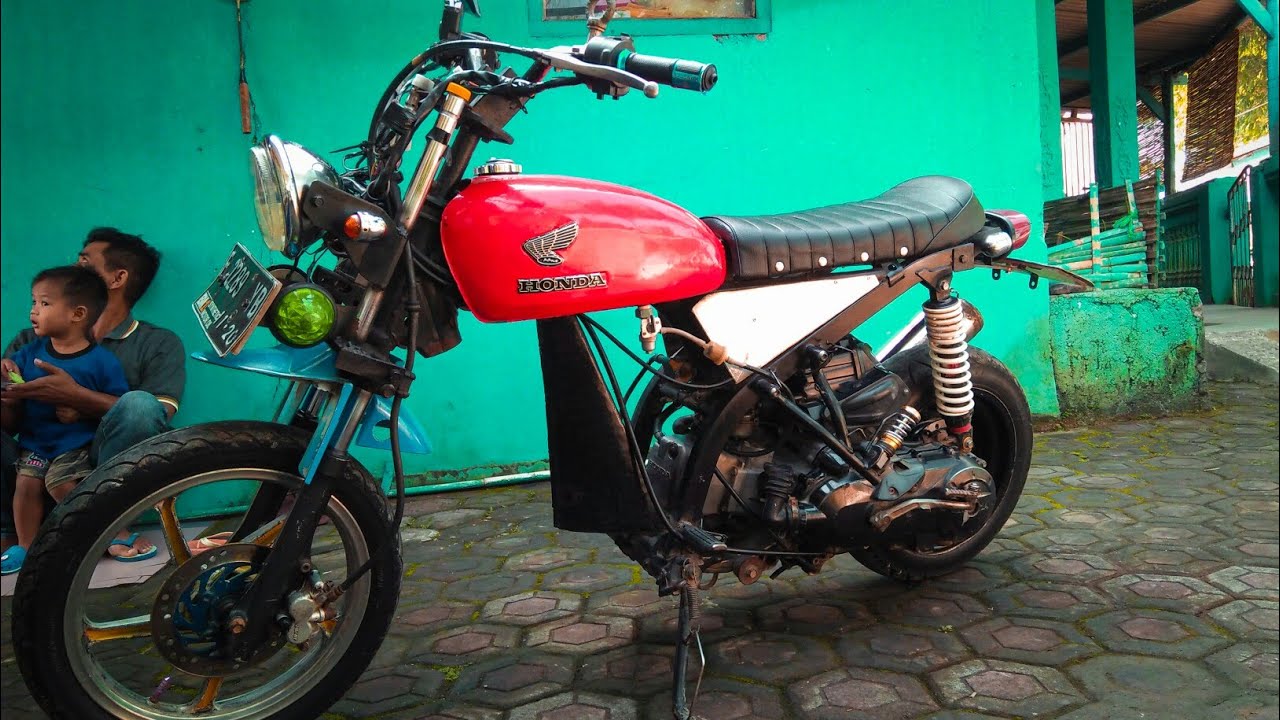 RIVIEW HONDA VARIO CUSTOM CB PART II - YouTube