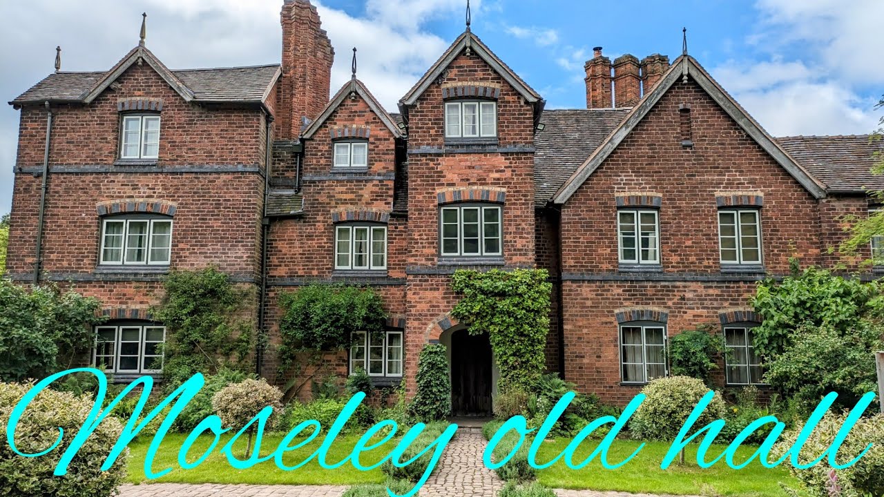 An atmospheric Elizabethan farmhouse that saved a king - YouTube