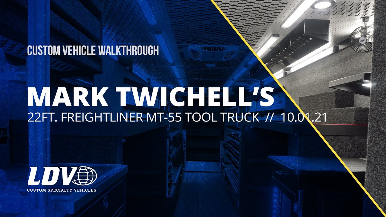 Mark Twichell's 22FT. Freightliner MT-55 - YouTube