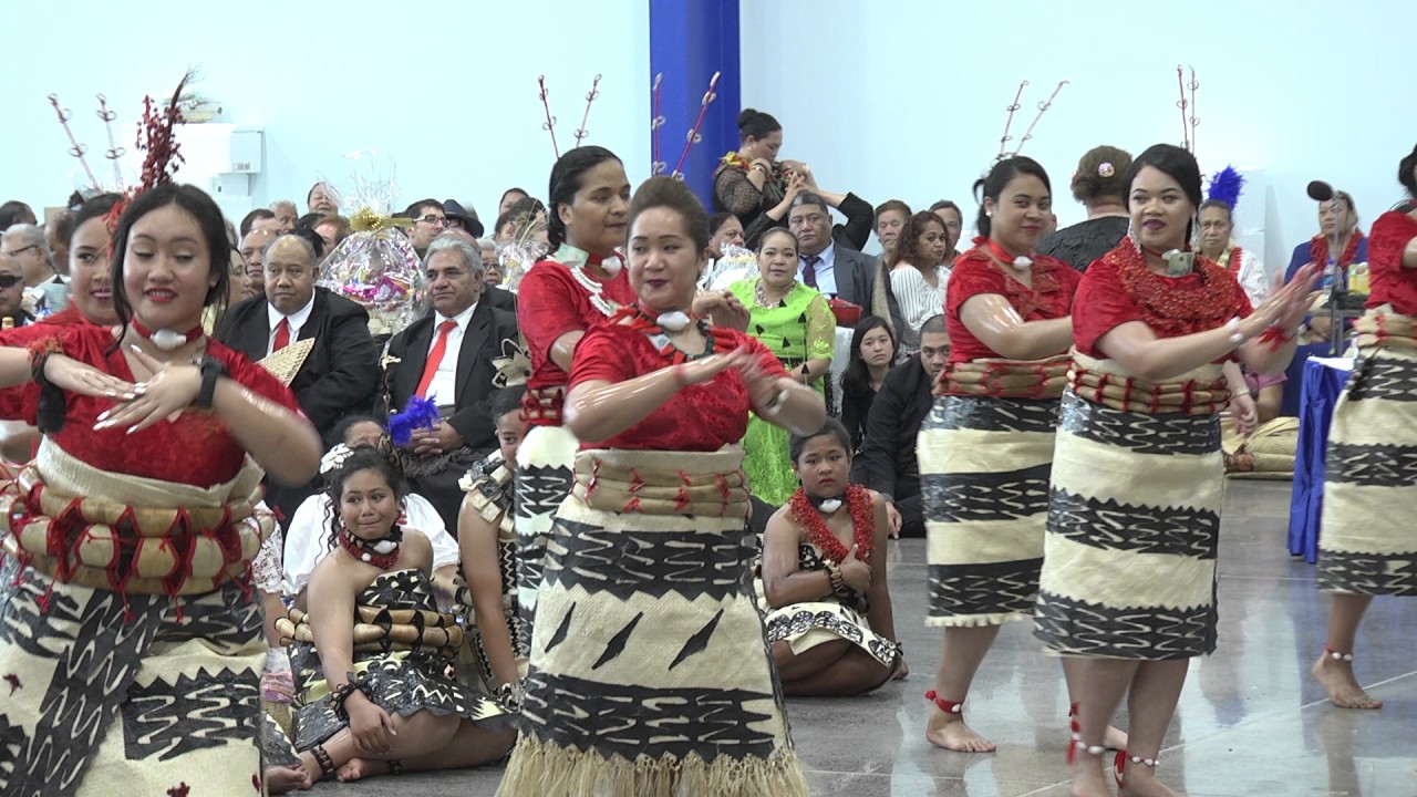 Tau'olunga 'a e Potungaue Talavou SUTT Auckland NZ - YouTube