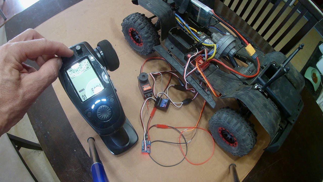 Servo winch setup on 2S lipo - YouTube