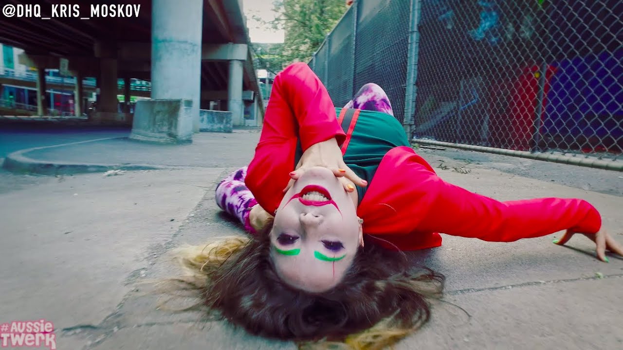 Happy Halloween | WTP by Teyana Taylor | Vogue Femme by DHQ Kris Moskov ...